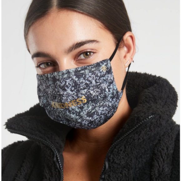 Athleta | Other | Athleta Adult Pleated Face Mask Limited Edition ...